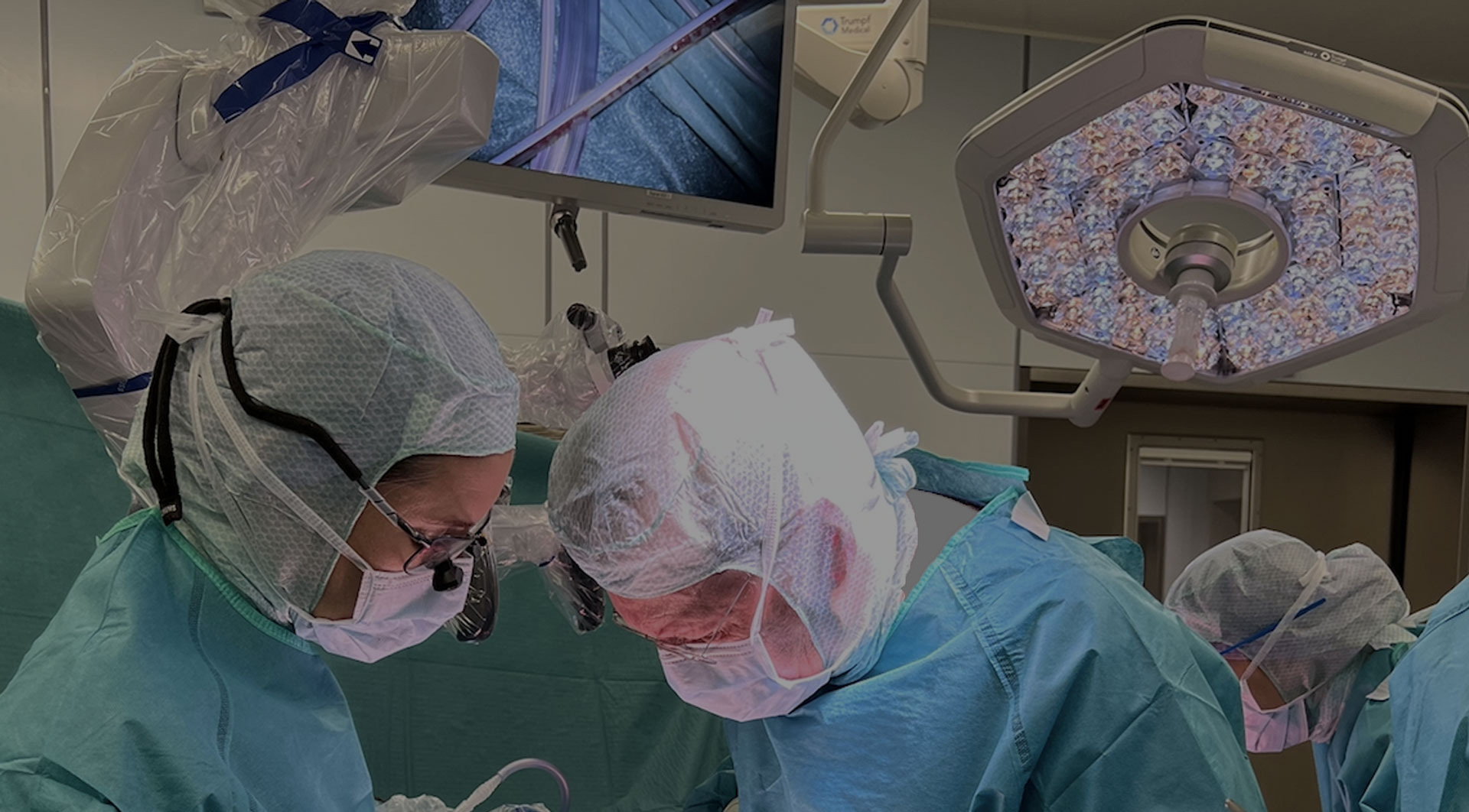 DAVERIO-TRANSsurgery-GROUP - Geschlechtsangleichende Kompetenz